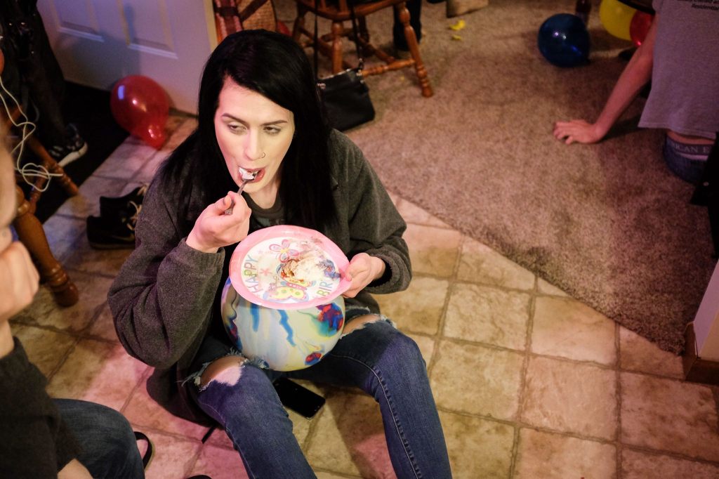 The Art Of “People Eating Food” Photography – Timothy Michael Photo